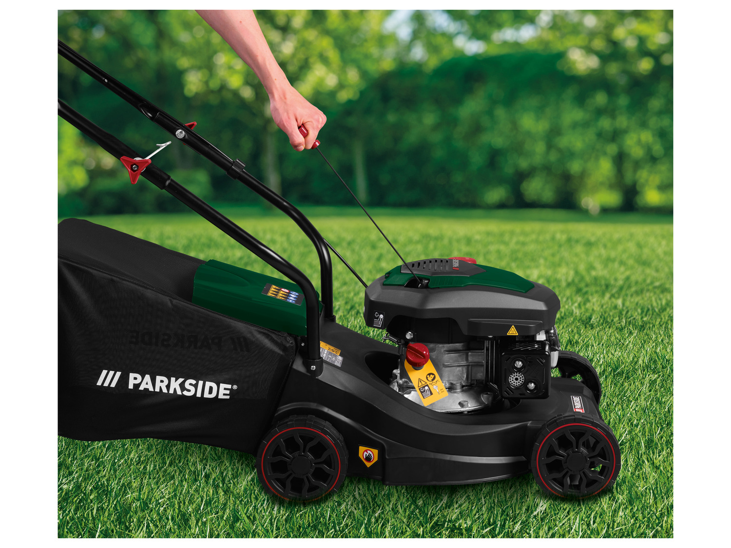 PARKSIDE® Tondeuse à gazon à essence PBRM 39 C2, 2,4 kW